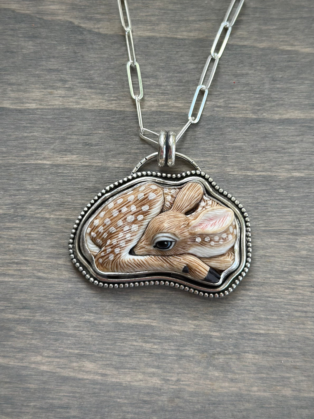 Laura Mears Porcelains – Silver Muse