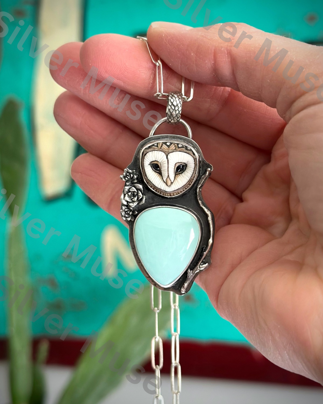 Laura Mears Porcelains – Silver Muse